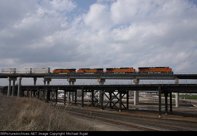 BNSF 6610